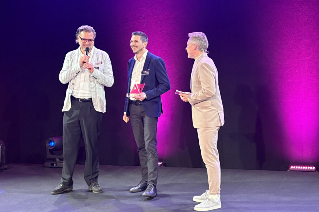 ELA PRO - Systemlösungen für Sicherheitstechnik: ELA, SAA, ENS, NGRS, CCTV